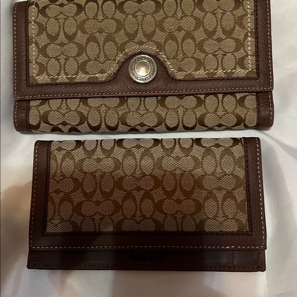 Coach | Bags | Coach Signature Khaki Wallet With Check Book Cover Brown ...